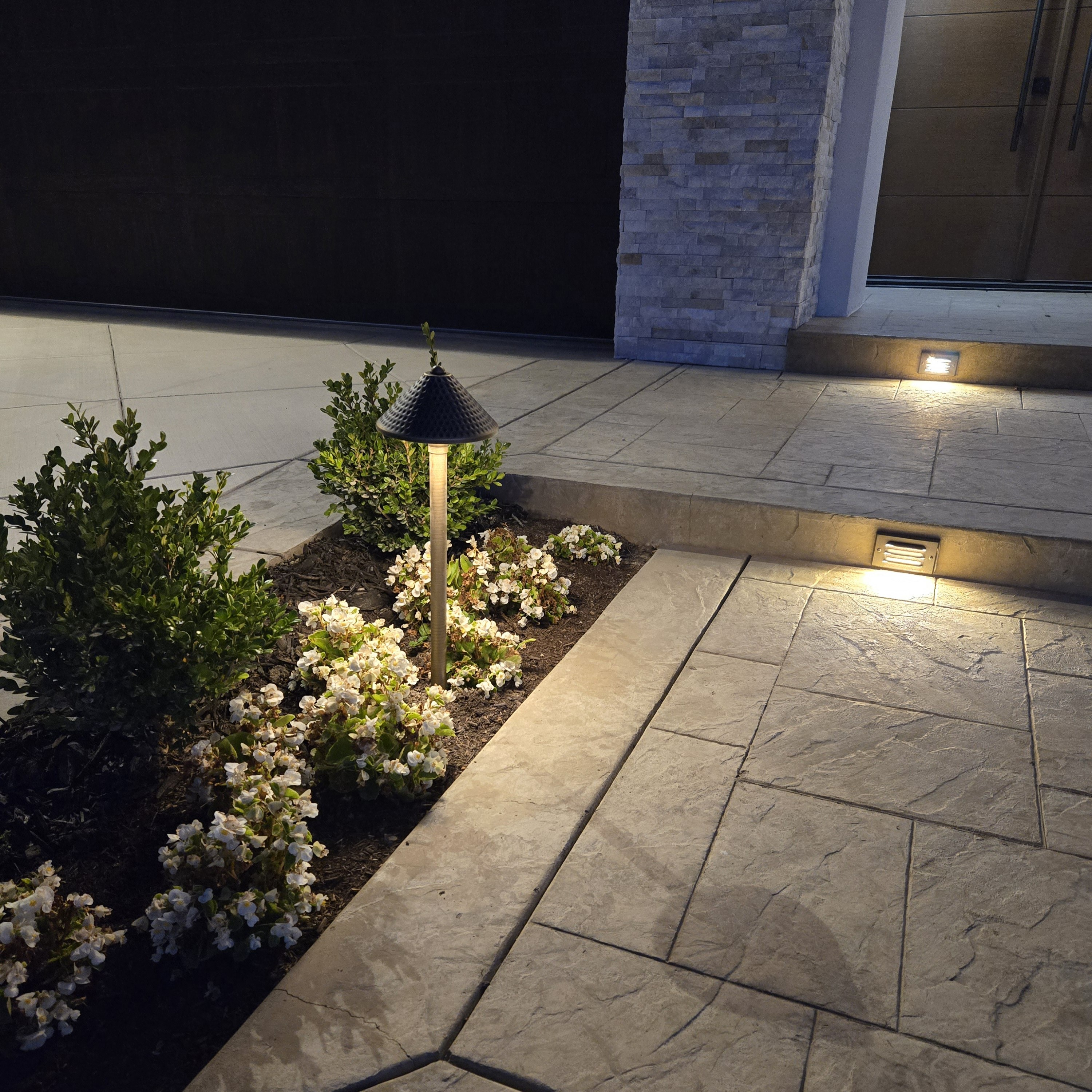 12V Low Voltage Solid Cast Brass Path Light Garden Landscape Lighting