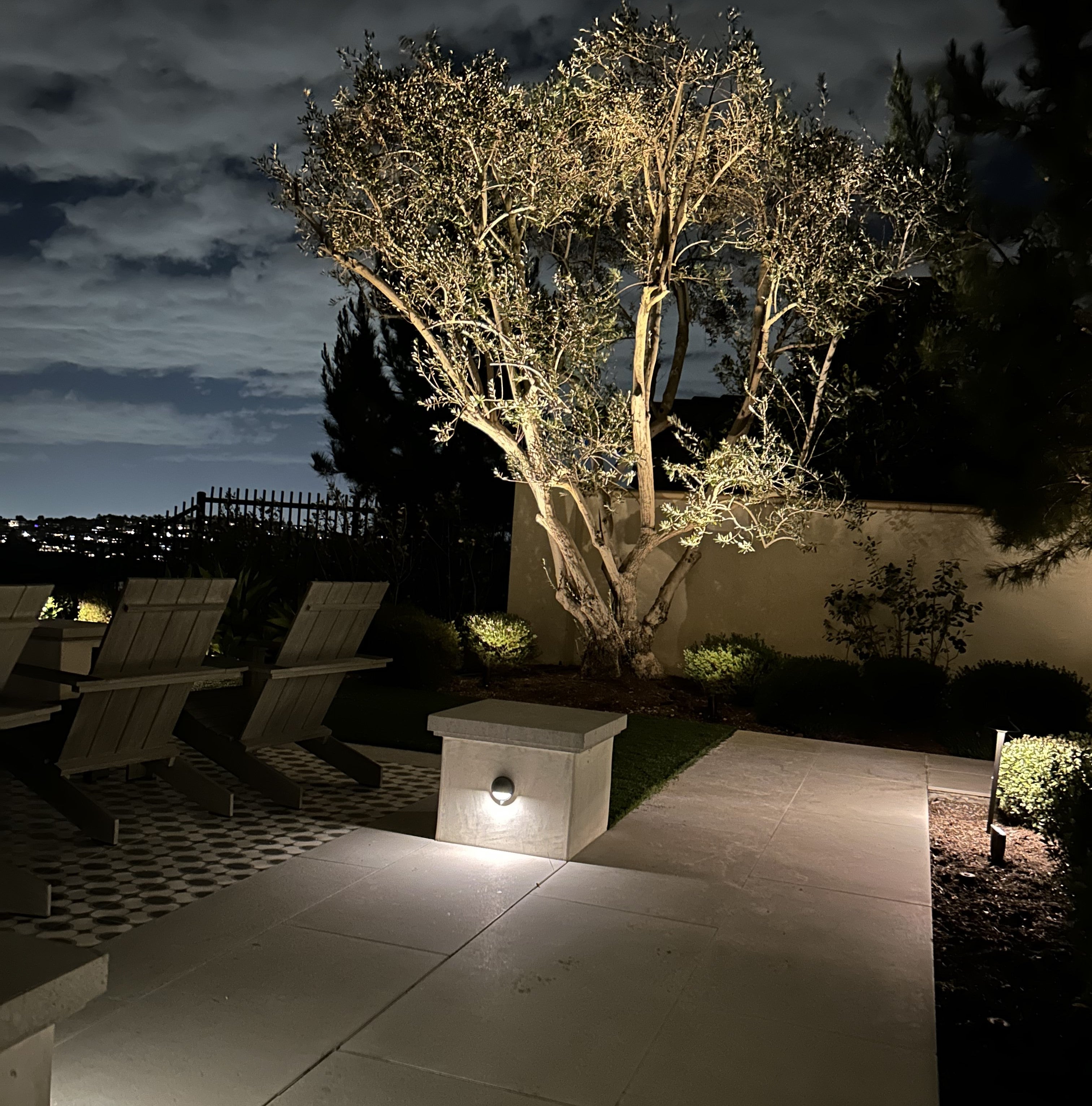 Luciole Solid Cast Brass Directional Spot Light Natural bronze