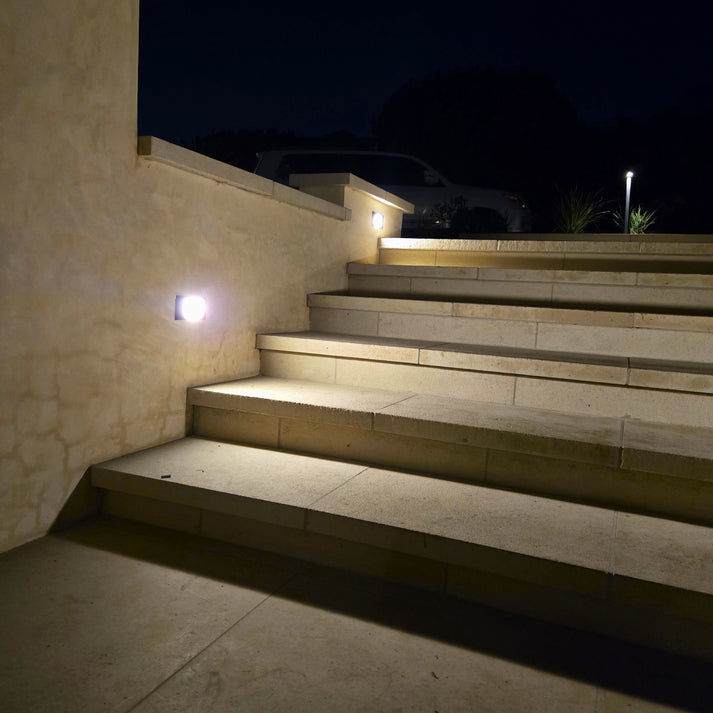 Roflay Petite Solid Brass Step Light