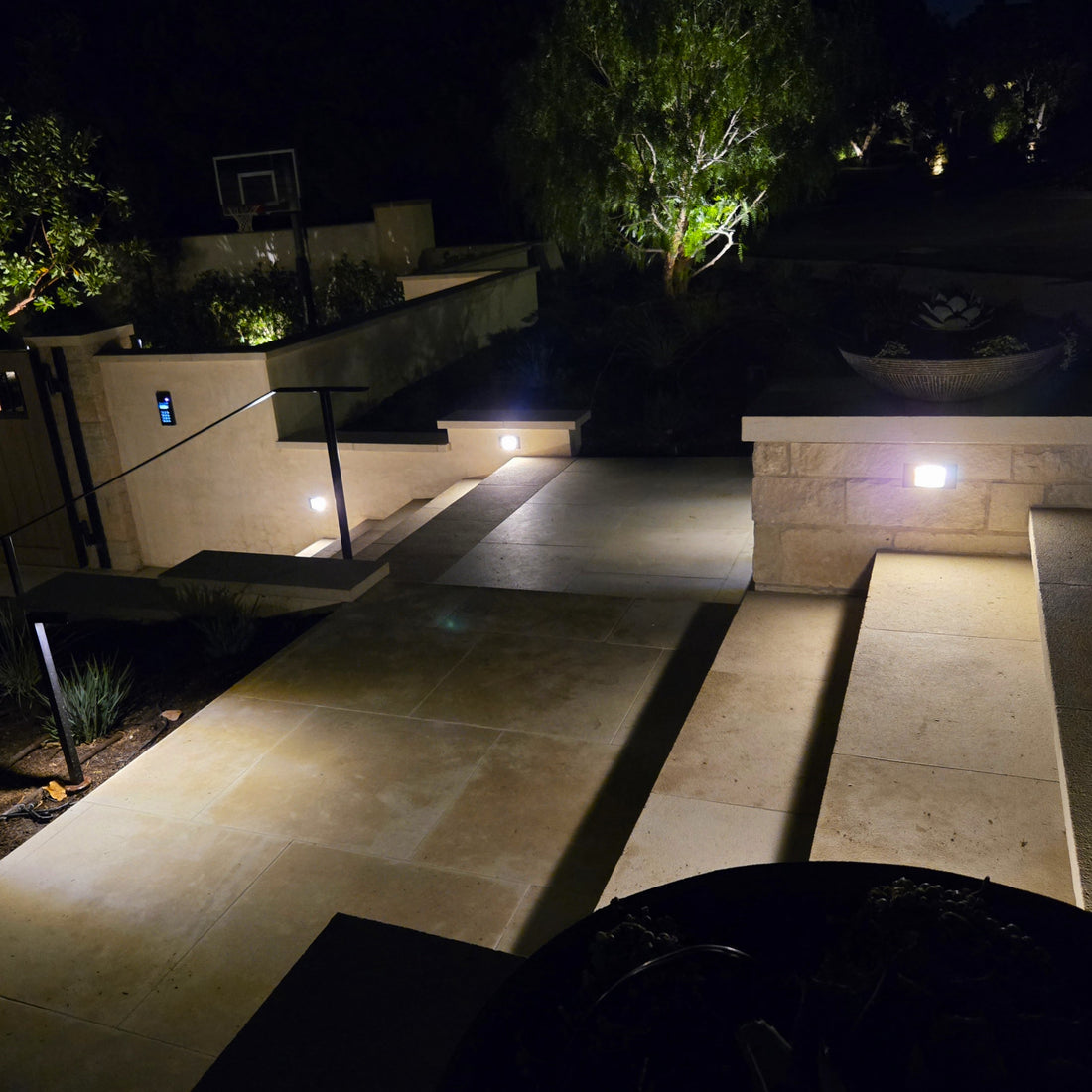 Roflay Petite Solid Brass Step Light