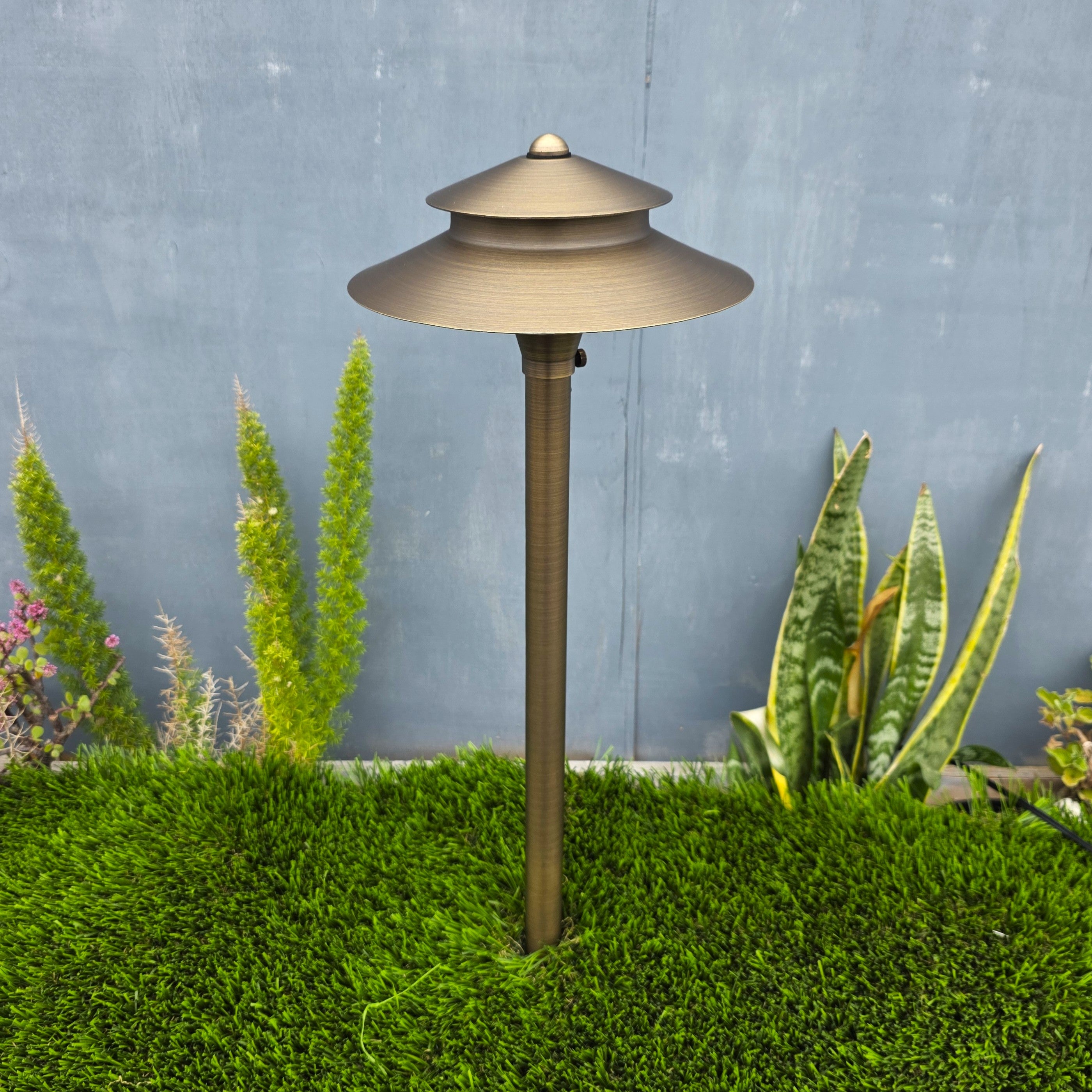 4 Pack Spectra Solid Brass Pathway Light - Antique Bronze