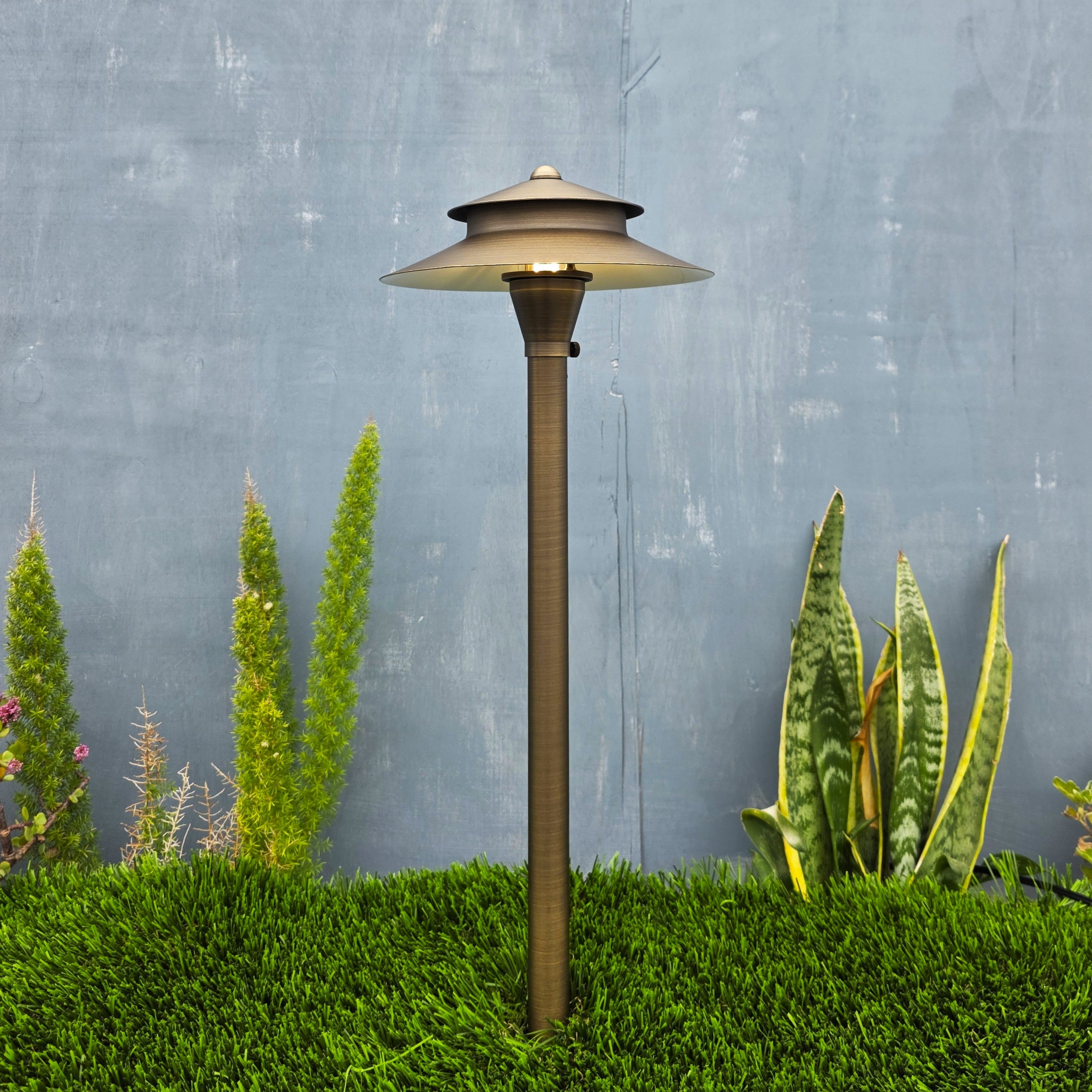 4 Pack Spectra Solid Brass Pathway Light - Antique Bronze